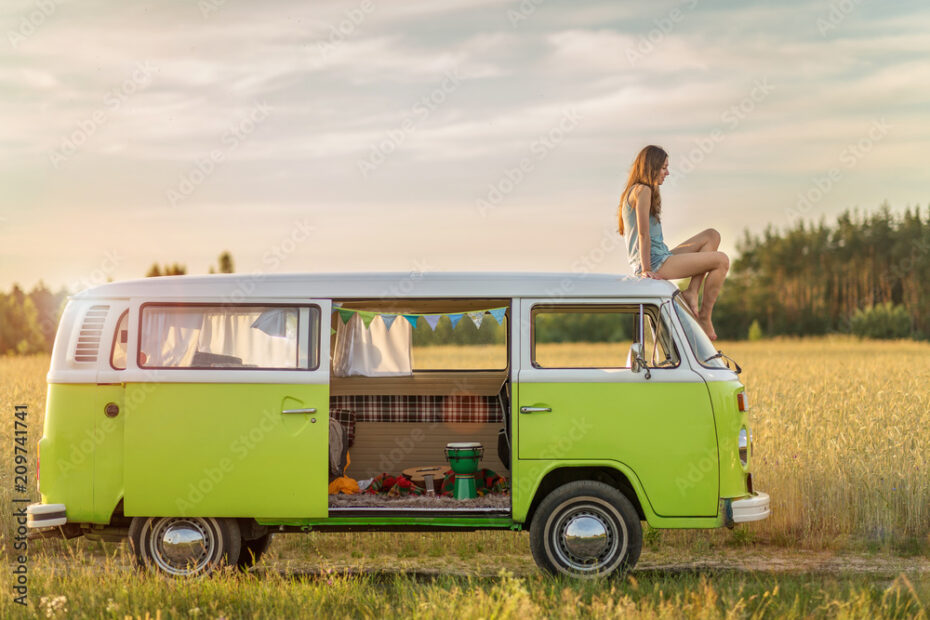 8 Creative Volkswagen Bus Interior Design Ideas – M&T Manufacturing