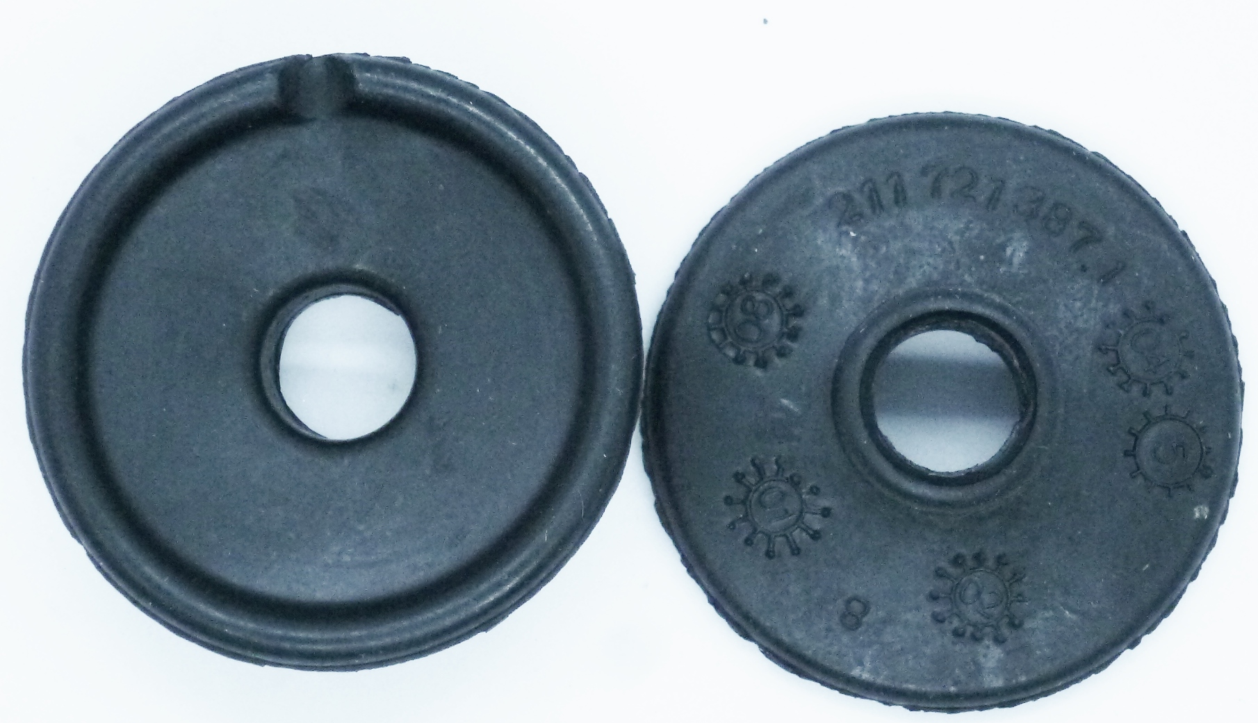 Volkswagen Bus, Vanagon, Eurovan Rubber & Hardware: Miscellaneous Body ...